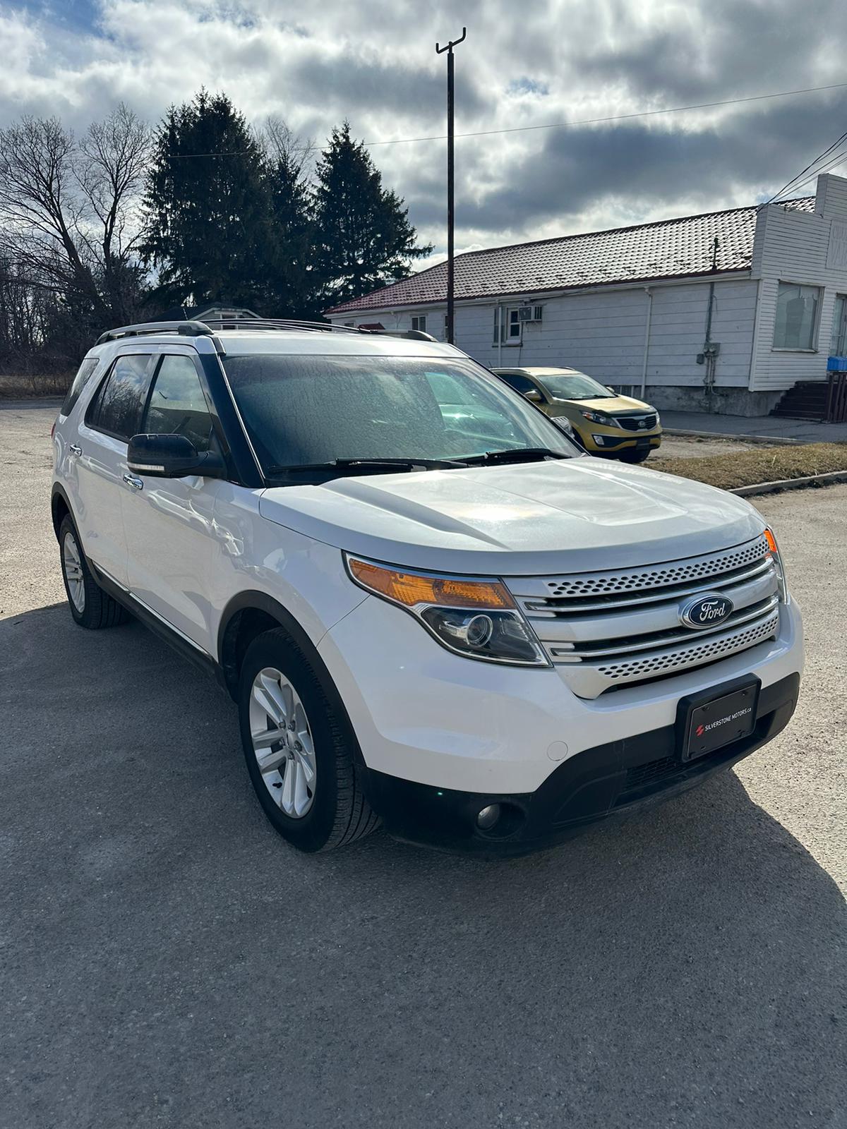 2013 FORD EXPLORER XLT ECOBOOST - Silverstone Motors Dealership | Buy ...