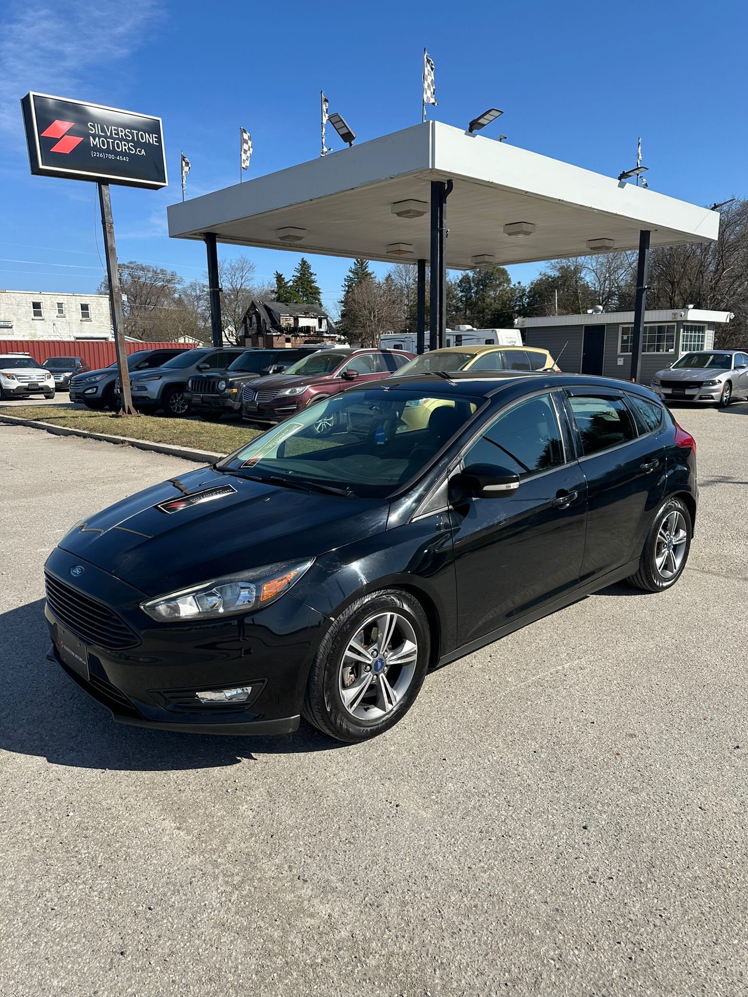 2016 FORD FOCUS SE HATCHBACK - Silverstone Motors Dealership | Buy ...