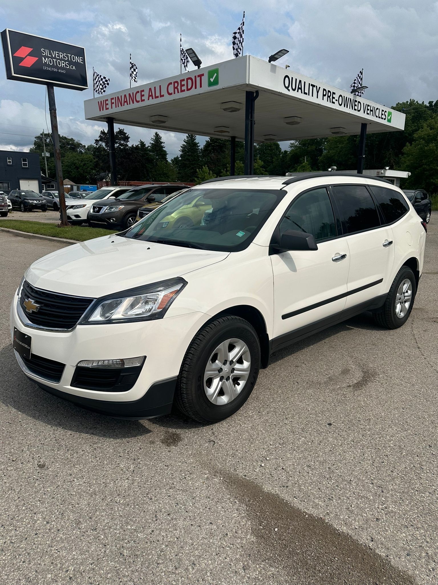 2015 CHEVY TRAVERSE LS AWD - Silverstone Motors Dealership | Buy, Sell ...