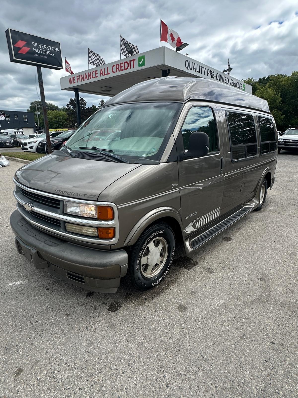2000 CHEVROLET EXPRESS 1500 STARCRAFT CONVERSION VAN - Silverstone ...